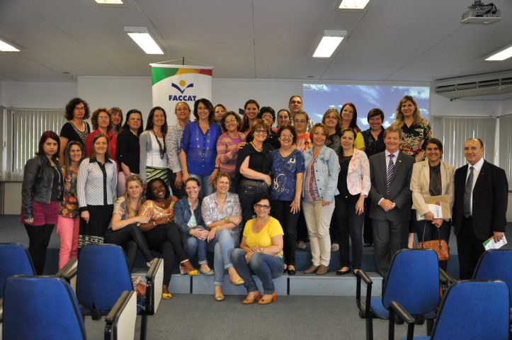 FDRH e Faccat concluem curso de Gestão da Educação | FACCAT ...